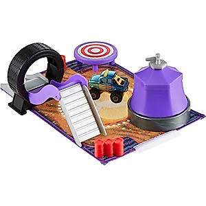 Mattel ​Disney and Pixar Cars Toys, Mini Racers On-the-Go Show Time Playset with 1 Mini Ivy Truck, Accessories & Portable Case