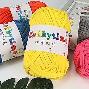 T-Shirt Yarn for Crocheting Beginners Solid Color Knitting Crochet Yarn Super Bulky T-Shirt Yarn for Crocheting Bags Blankets Cushion Stuffed Animals DIY Handmade Projects, 100g x 2 Balls