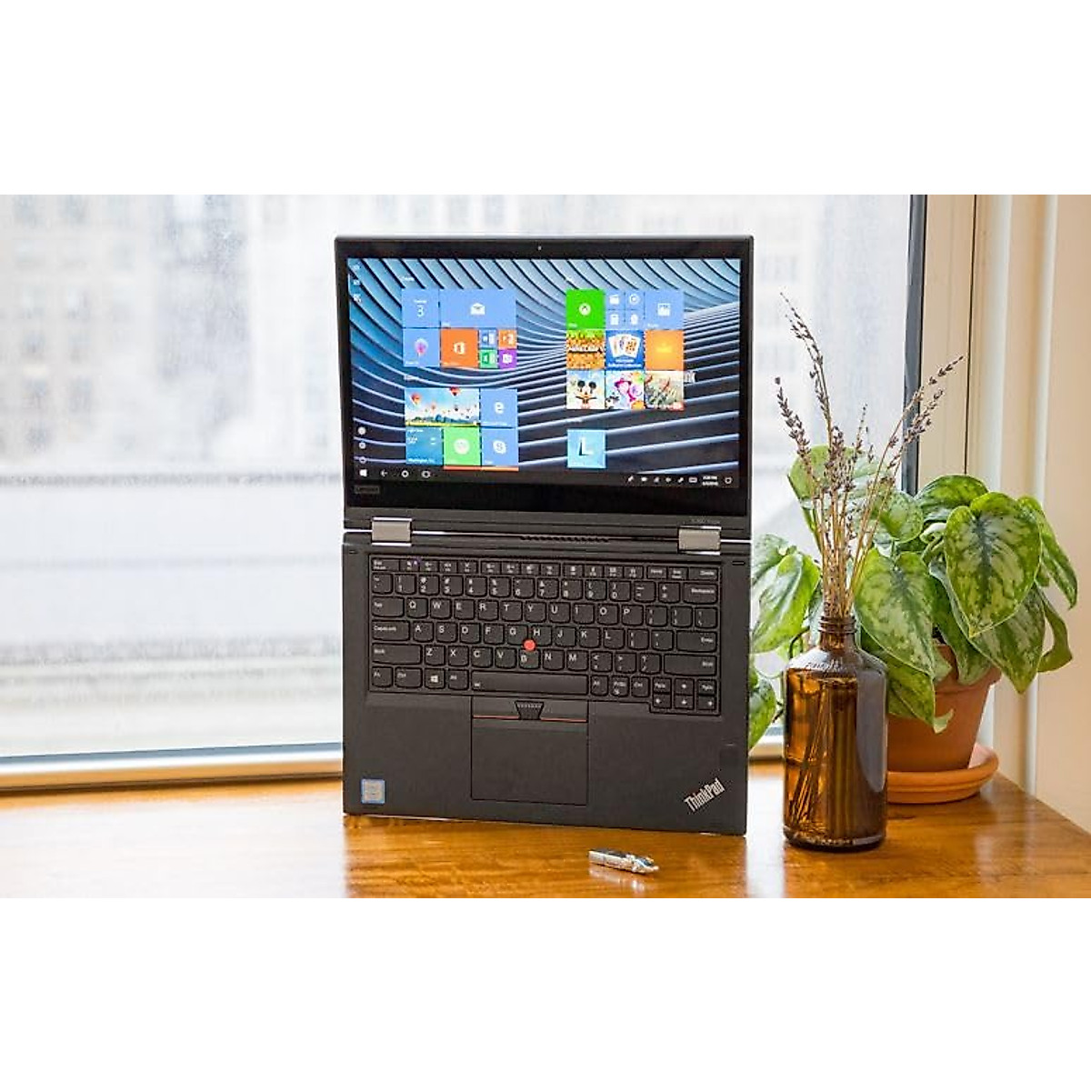Lenovo 20LH000YUS ThinkPad X380 Yoga 20LH Core i5 8350U/1.7 GHz - Win 10 Pro 64-bit - 8 GB RAM - 256 GB SSD 13.3 inch IPS touchscreen 1920 x 1080(Renewed)