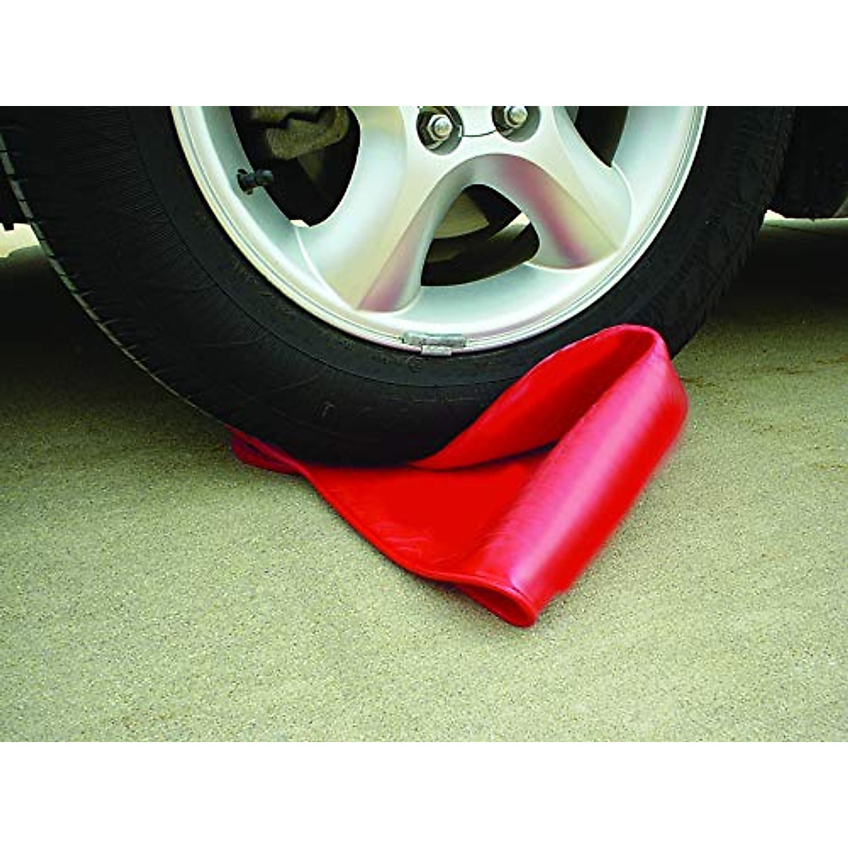 Poly/Rubber FlexTub Bucket (Red) - Little Giant - Ultra Durable & Versatile Plastic Synthetic Farm Tub (11 Gallons) (Item No. FT11RED)