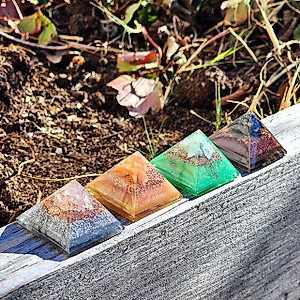 Healing & Cleansing Set - Portable Orgonite Crystal Mini Pyramids of Crystal quartz, Black Obsidian, Chrysoprase, Orange Calcite to feel energized, balanced, grounded, calm and centered