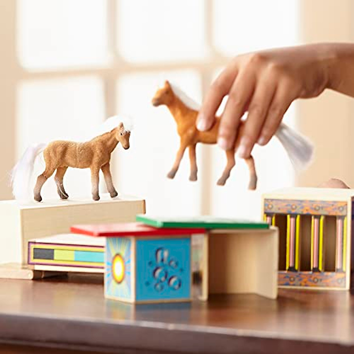 Melissa & Doug Horse Carrier Wooden Vehicle Play Set With 2 Flocked Horses and Pull-Down Ramp - Horse Figures, Wooden Horse Trailer Toy For Kids Ages 3+