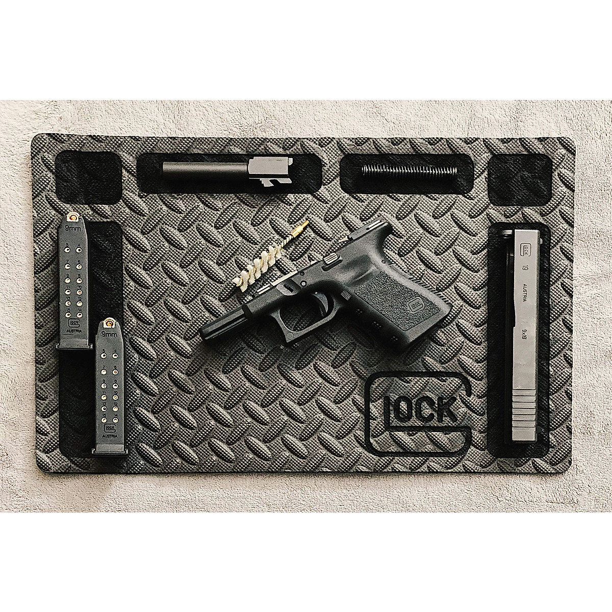Customizable Gun Mat - Gun Cleaning Mat - EVA Foam 17 x 10.5'' - Tactical Take Down Mat