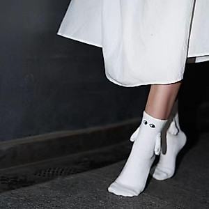 Sdetrcq 2Pairs Friendship Socks Magnet Hand in Hand Socks, Best Friend Socks Magnetic Socks Hand Hold, Magnetic Hand Holding Socks (2 Pairs, 2D White)