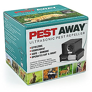 PREDATORGUARD PestAway Outdoor Animal & Cat with Motion Sensor Stops Animals Destroying Your Gardens & Yard