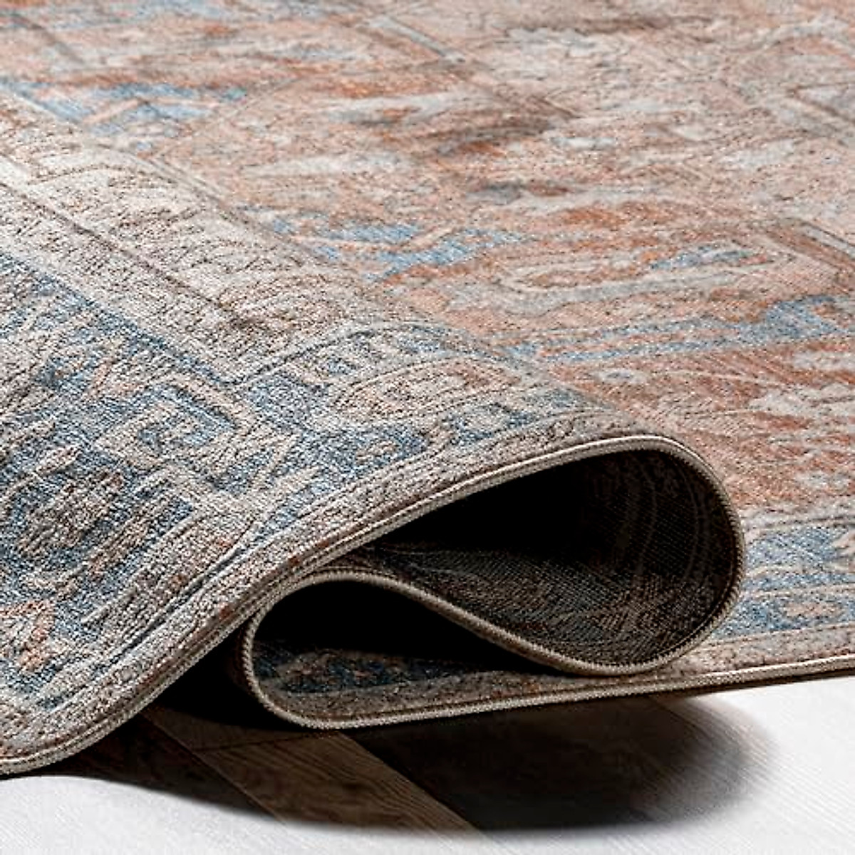 nuLOOM Harriet Vintage Medallion Fringe Area Rug - 5 Round Area Rug Traditional Blue/Multicolor Rugs for Living Room Bedroom Dining Room Kitchen