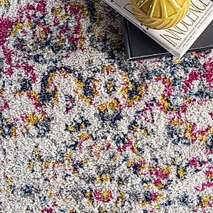 nuLOOM Tabitha Vintage Medallion Runner Rug, 2' 8" x 8', Pink