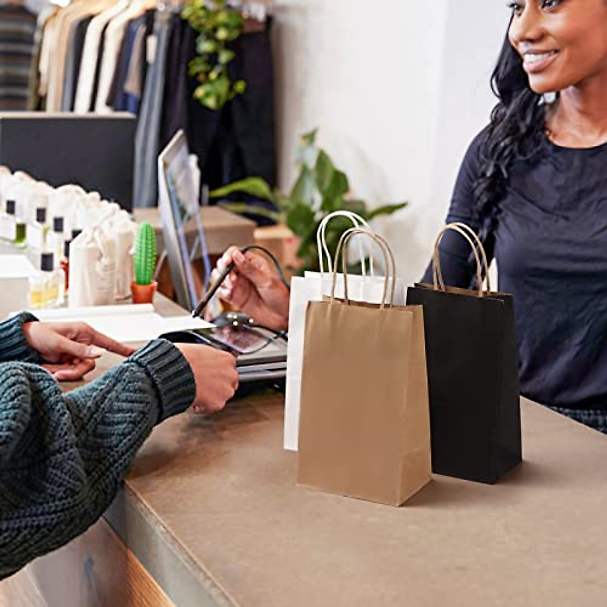 Ditwis Small White Gift Bags with Handles Pack of 25, 5.12x3.5x8.27 Inches Kraft Paper Bag Bulk for Valentine's Day, Party Favor, Birthday, Wedding, Retail Shopping