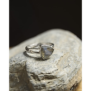 YoTreasure Natural Trillion Shape Labradorite Ring 925 Sterling Silver Jewelry