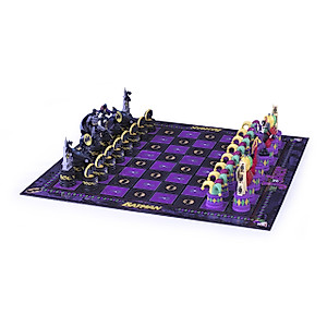 The Noble Collection The Batman Chess Set (The Dark Knight vs The Joker)