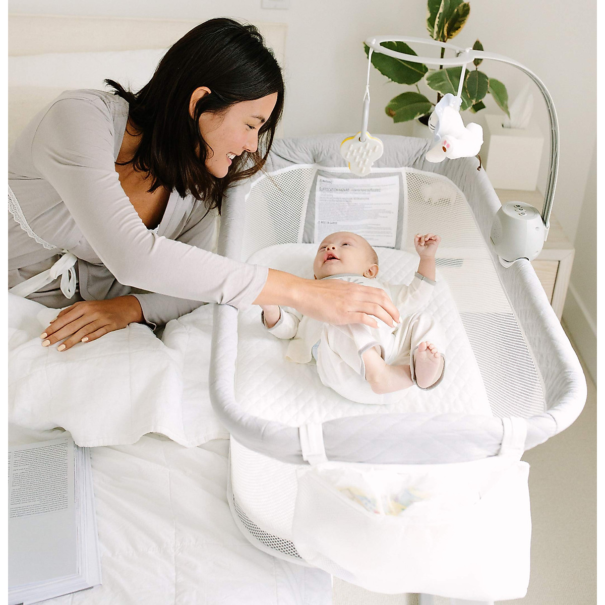 Arm’s Reach Versatile Co-Sleeper Bedside Bassinet Featuring Height-Adjustable Legs with Adjustable Feet, Mobile with Plush Hanging Toy, and Music Box that Plays 5 Tunes, Misty