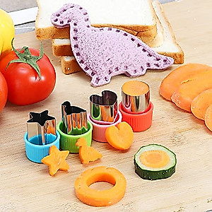FIRETREESILVERFLOWER Sandwich Cutter and Sealer,Bread Sandwich Decruster Maker Fruit Vegetable Cookie Cutters for Kids Bento Box,Heart,Star,Dinosaur,Circle Shapes Sandwich and Cookie Cutters.