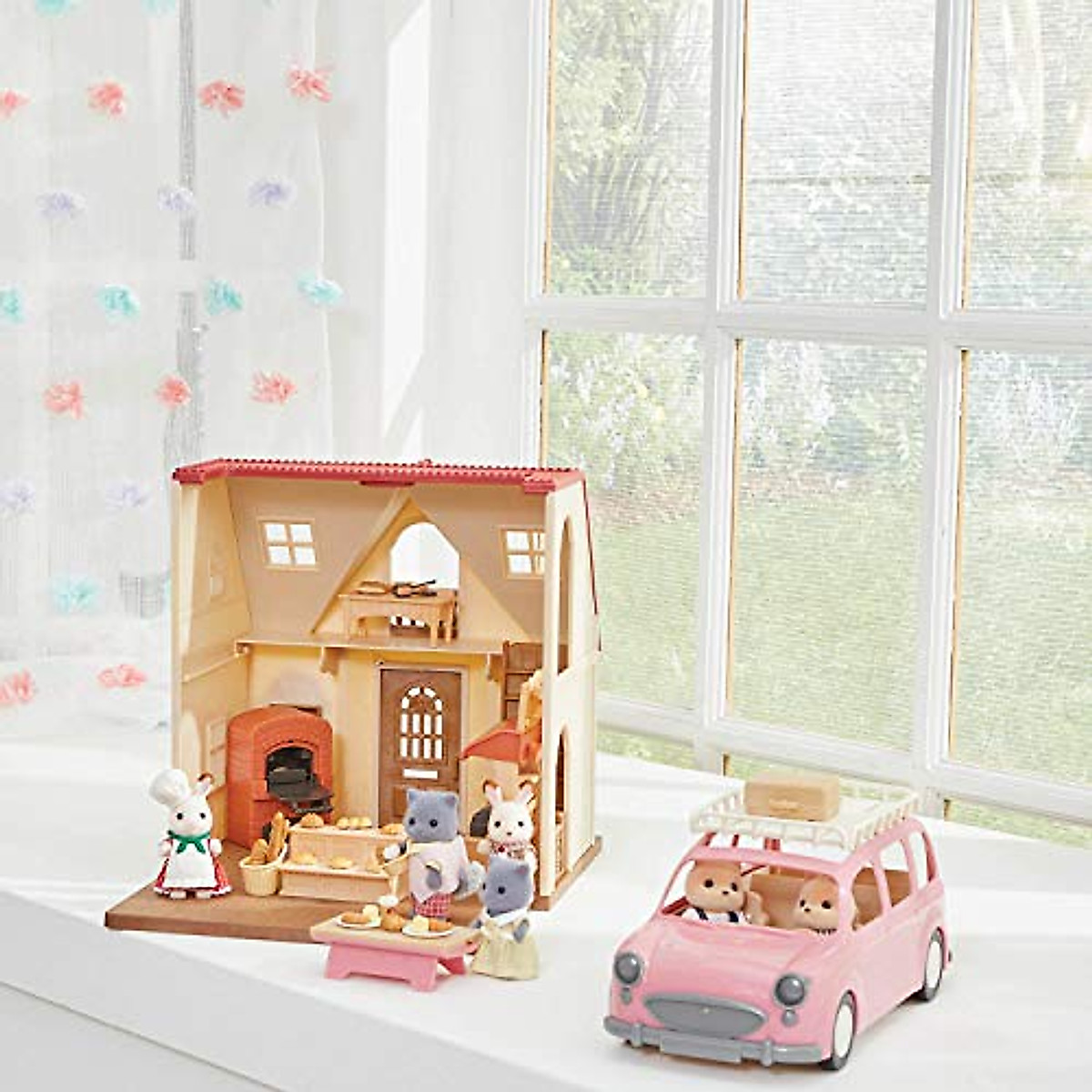 Calico Critters Bakery Shop Starter Set - Bake & Play with 53+ Pieces!