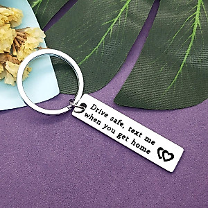 Couple Keychain New Driver Gift Keychain Drive Safe Text Me When You Get Home Keyring 16th Birthday Gift Sweet 16 Gift Graduation Gift for Daughter Son Christmas Jewerly for Trucker Husband Boyfriend