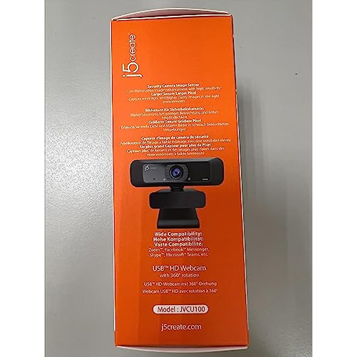 j5create USB Streaming Webcam - 1080P HD with 360° Rotation, High Fidelity Microphone, Plug and Play for PC/Mac/Laptop/Desktop/Skype/YouTube/Zoom/Facetime, Suitable for Conferencing/Calling (JVCU100)