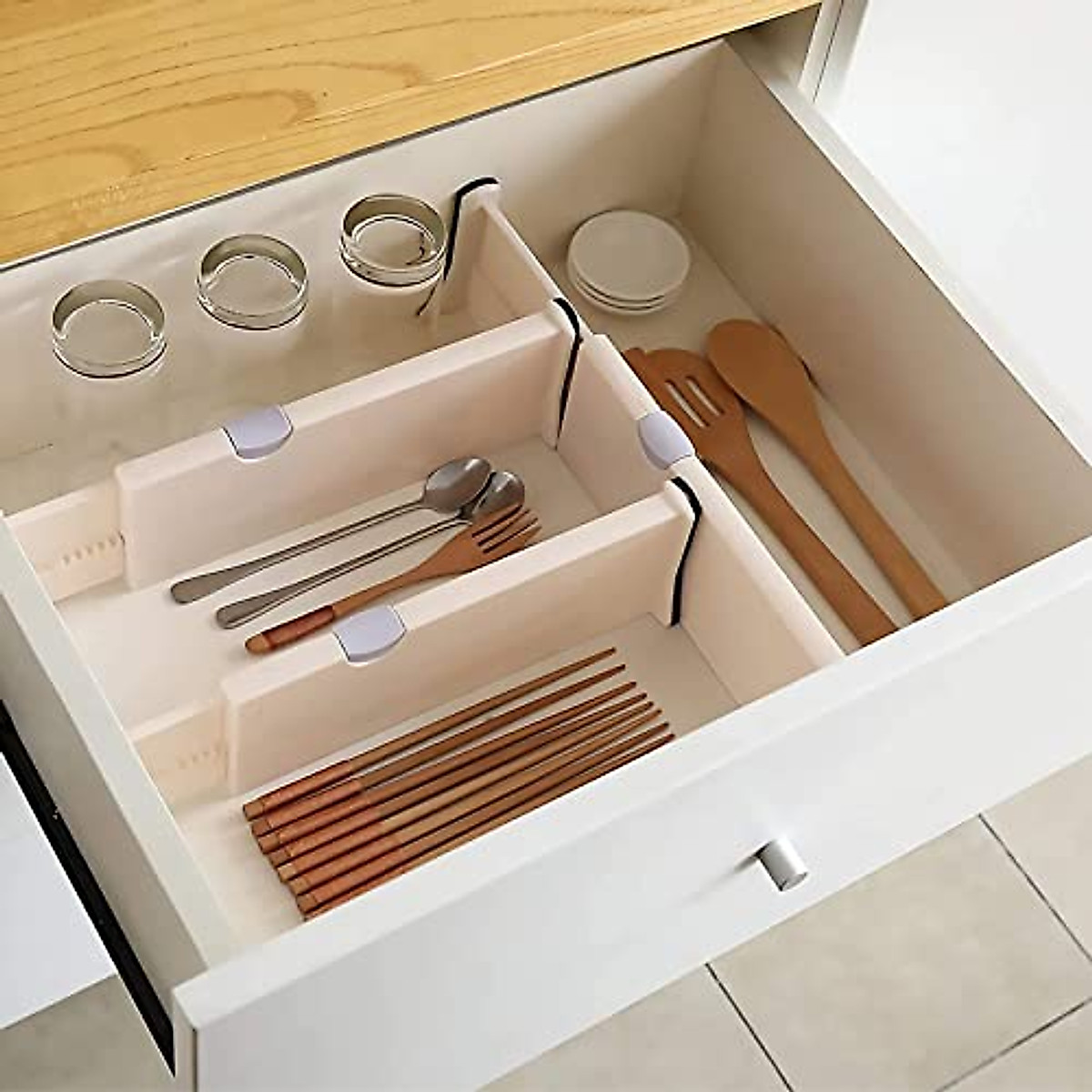 Phyllia Drawer Dividers 4 Pack, Expandable Dresser Drawer Organizers Separators Suitable 13.2-19", Tray Organizer for Silverware and Utensils, Kitchen,Bedroom,Bathroom, Office or Dresser Storage.