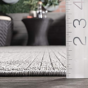 nuLOOM Lowen Tribal Indoor/Outdoor Area Rug, 4' x 6', Light Grey