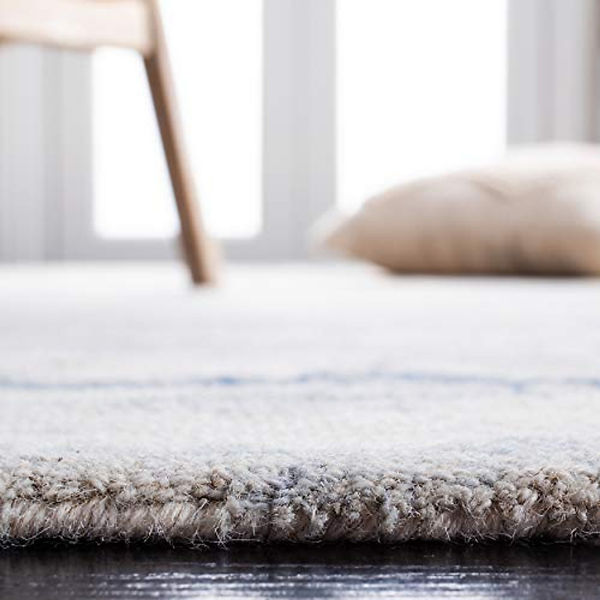 SAFAVIEH Abstract Collection 9' x 12' Ivory/Blue ABT465A Handmade Abstract Premium Wool Area Rug