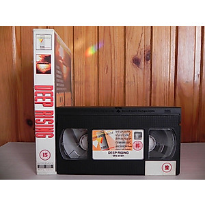 Deep Rising - Oceanic Sci-Fi - Titanic With Teeth - Treat Williams - Pal VHS