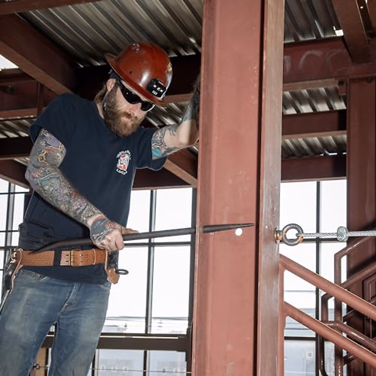 Klein Tools 3248 Round 7/8-Inch x 30-Inch Connecting Bar, Made in USA, Sleever Bar for Aligning, Prying and Chiseling