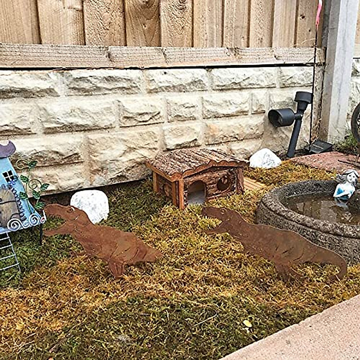 LLOP Garden Sculpture & Statue, Rusty Metal Triceratops T-Rex Stegosaurus- Creative Rusty Metal Garden Yard Art, Decorative Lawn Outdoor Home Ornament (A)