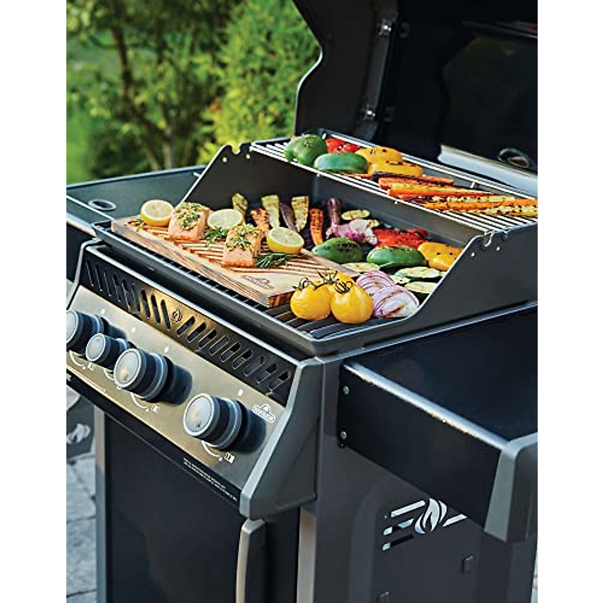 Napoleon Rogue 425 BBQ Grill, Black, Propane Gas - R425SBPK-1-OB - With Three Burners and Range Gas Side Burner, Barbecue Gas Cart, Folding Sideshelves, Instant Failsafe Ignition