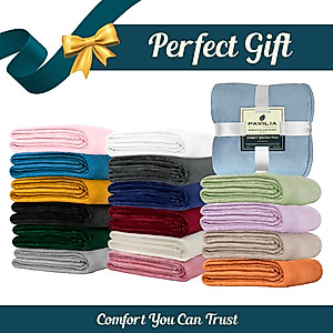 PAVILIA Orange Fleece Throw Blanket for Couch, Coral Peach Soft Fuzzy Fall Flannel Throw for Sofa, Luxury Plush Microfiber Bed Blanket, Cozy Home Halloween Velvet Gift Blanket, 50x60