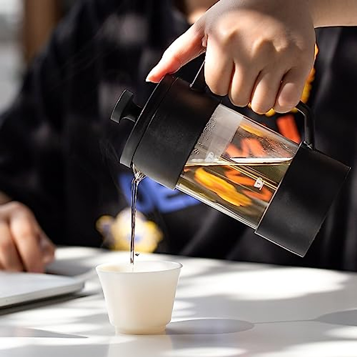 French Press Coffee Maker, Stainless Steel wlth High Borosilicate Glass Coffee Press, Both Cold and Hot Coffee Pot, Mini for Suitable for use on home kitchens, travel or offices. 350ml, Black.