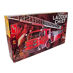 AMT American Lafrance Ladder Chief Fire Truck 1/25th Scale Model Kit