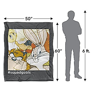 Looney Tunes Blanket, 50"x60", Squad Goals Sherpa Back Super Soft Throw