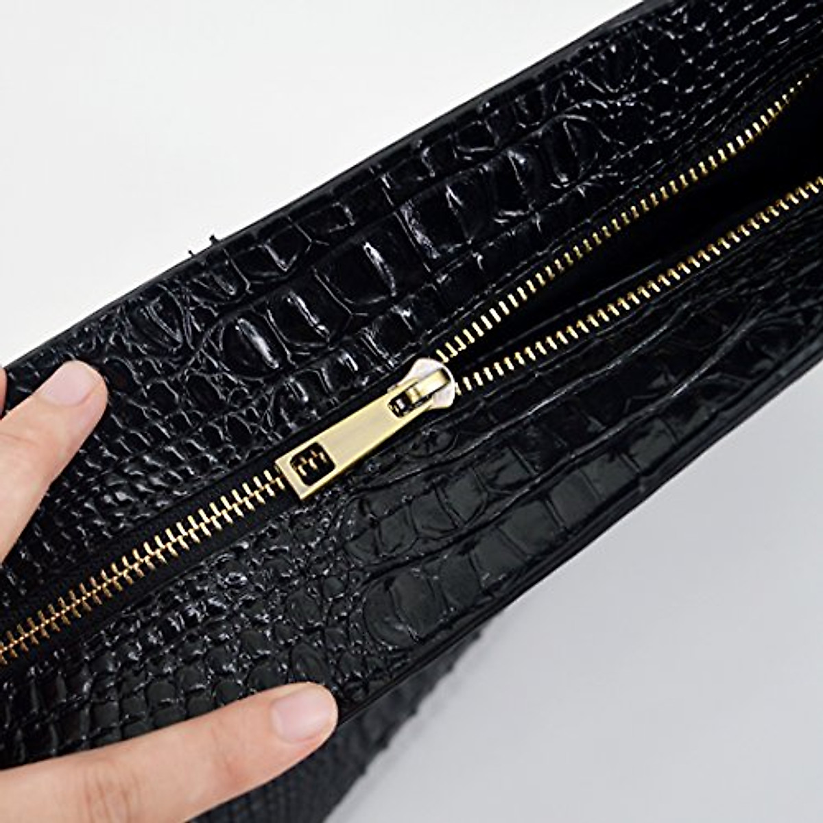 Van Caro Oversized Leather Crocodile Clutch Envelope Purse Evening Handbag for Women, Black