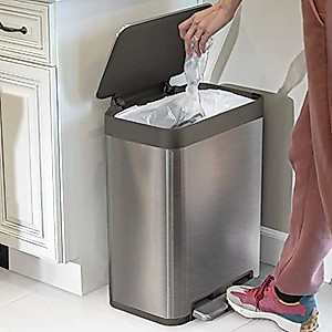 Home Zone Living 13 Gallon Kitchen Trash Can, Small Stainless Steel Liner-Free Body, 50 Liter Capacity, Silver