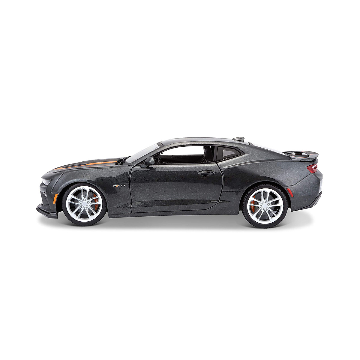 1: 18 2017 50th Anniversary Chevrolet Camaro (Colors May Vary)