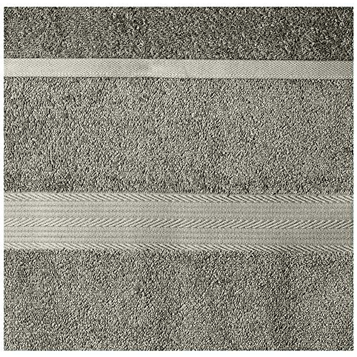 Amazon Basics Fade-Resistant Cotton Bath Towel - 4-Pack, Gray