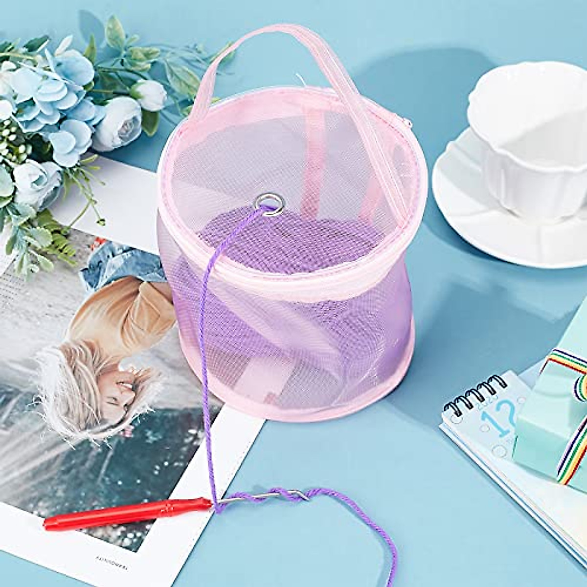 NBEADS 2 Pcs Empty Mesh Yarn Bags, Portable Knitting Bag Organza Storage Cases Tote Bags Crochet Thread Sewing Accessories for Yarn Storage (Pink and Navajo White)