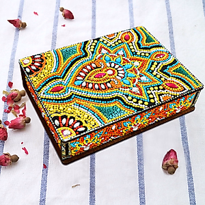 Generic DIY Diamond Art Painting Storage Box Kit, Diamond Art Painting Wooden Boxes Jewelry Storage Box, Special Shape Crystal Mosaic Arts Crafts for Girl Dresser Desktop Decor