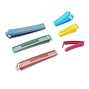 Yarall 32 PCS Plastic Chip Clips for Food Packages, Curved Design Sealing Bag Clips for Food, Kitchen and Home, Large Size(4.3in x20, 3.1in x10)