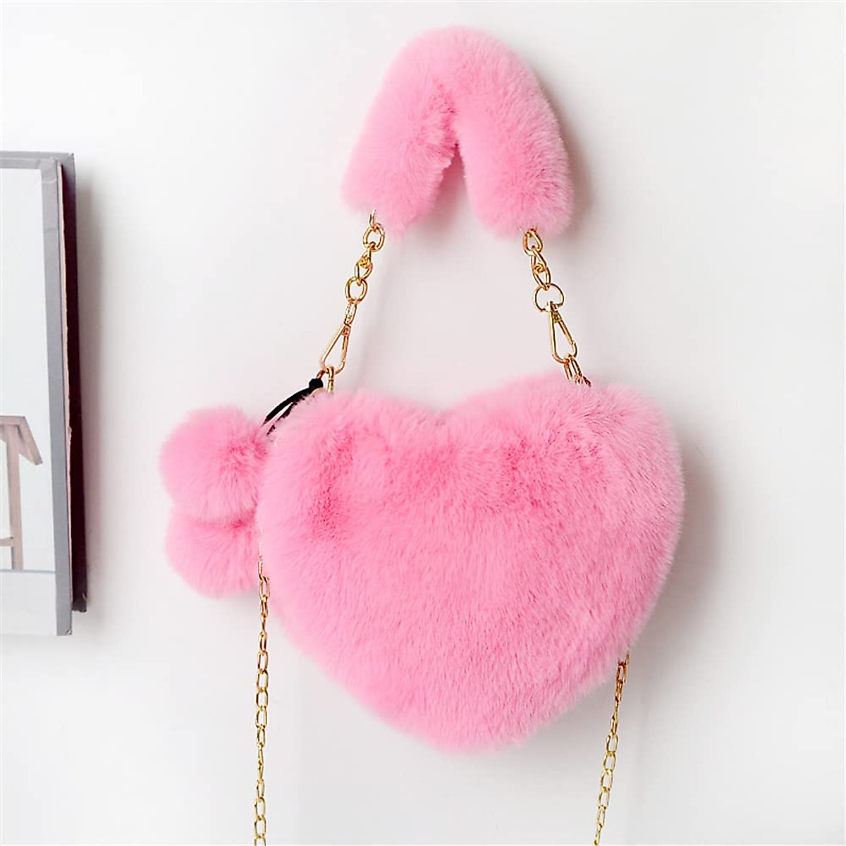 Soft Warm Faux Fur Handbag Fuzzy Crossbody Bag Heart Shape Soft Plush Purse for Winter Women Wallets (Pink)