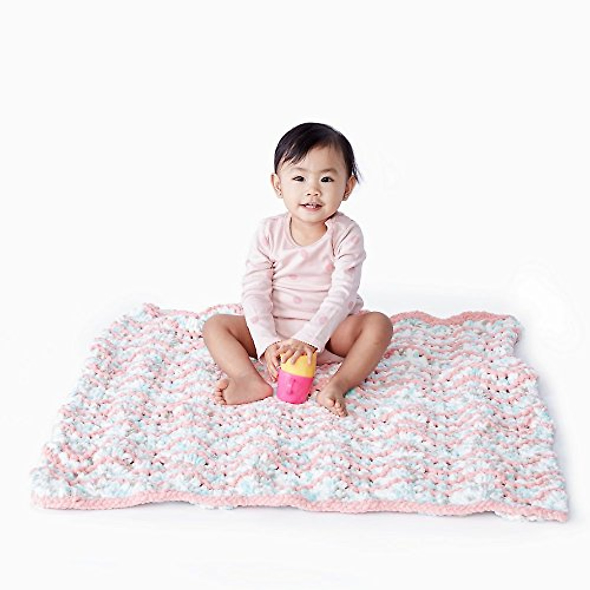 Bernat Baby Blanket Yarn, 3.5oz, Super Bulky 6 Gauge - Pink - Single Ball Machine Wash & Dry (454533)