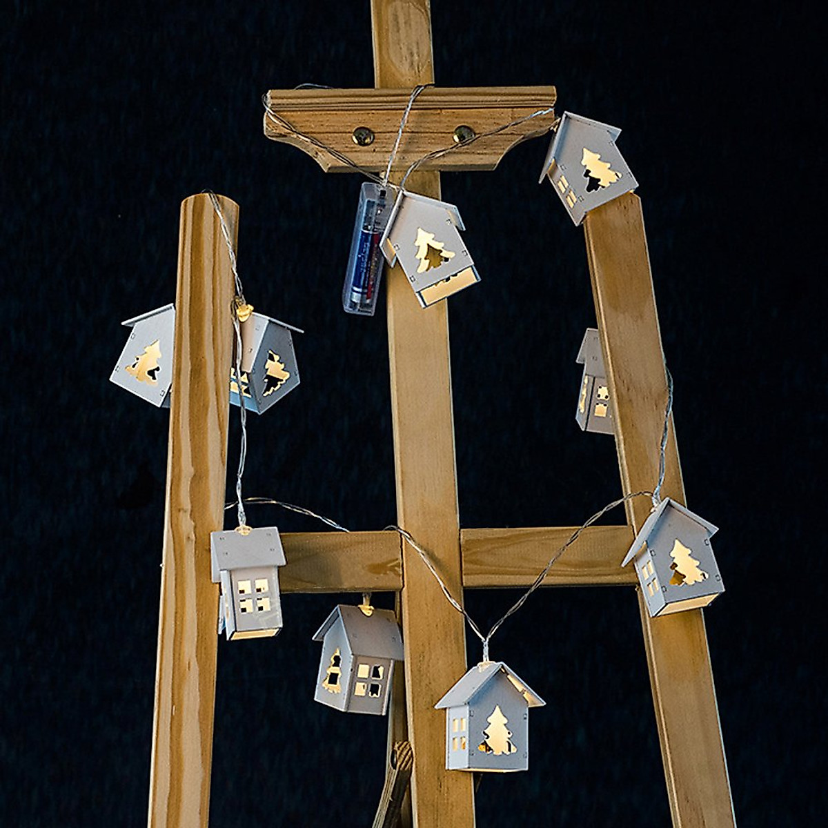 10 pcs LED Super Bright Wooden House Star Lights Outdoor String Light for Garden,Home,Landscape,Party,Holiday Christmas Tree Decorations - Warm White (Battery Operated)