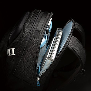 Thule Crossover 32L Backpack - 15inch MacBook Pro / 15.6inch PC/Tablet compatible - Crush proof sunglass/tech pocket - Travel backpack - Carry on sized backpack