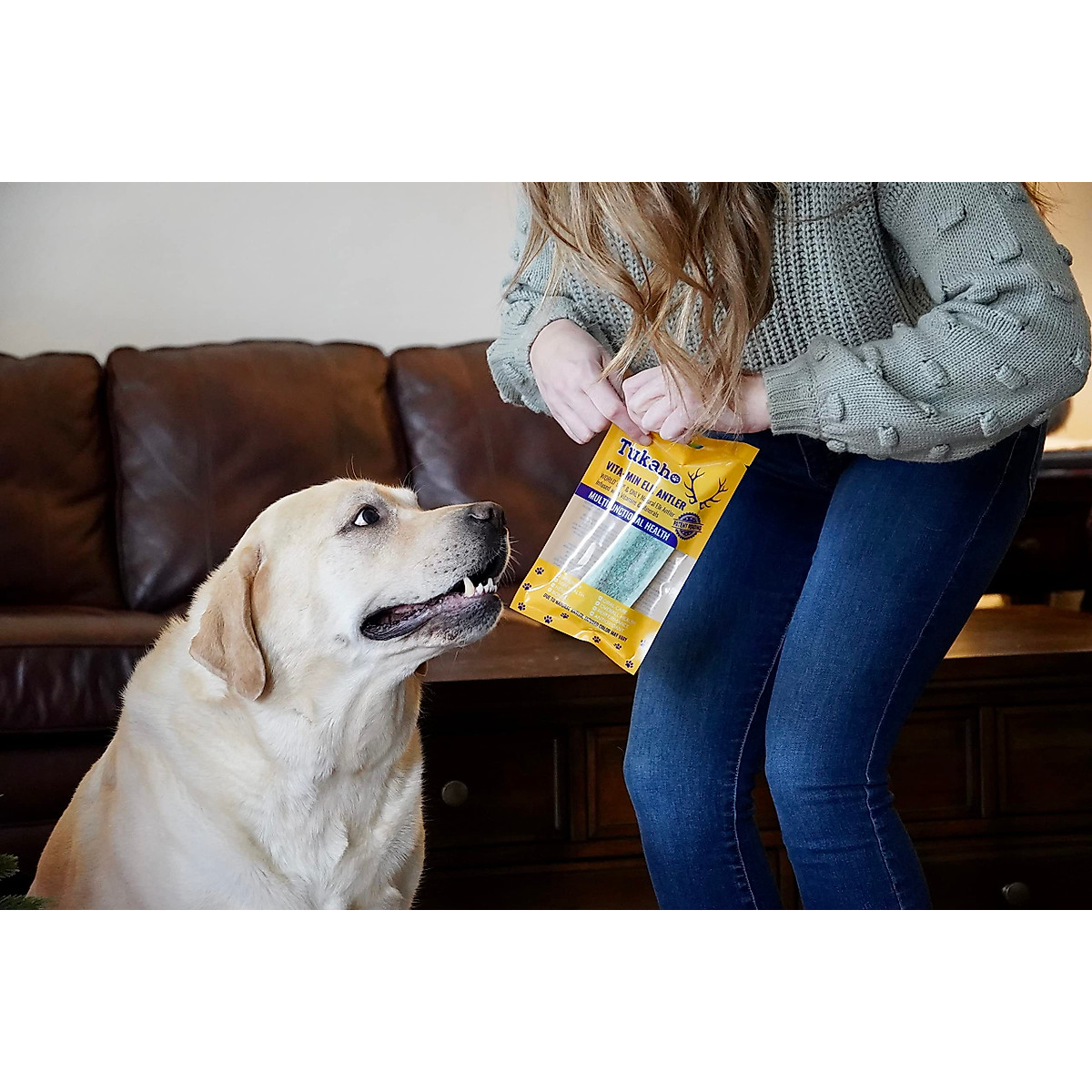 New Vita-Min Split Elk Antlers for Dogs Large with Vitamins & Minerals for Overall Health – Natural Dog Dental Treats for Oral Care (Large)