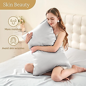 INFIIXSO Mulberry Silk Pillowcase for Hair and Skin, Silk Pillow Cases Standard Size Set of 2 with Hidden Zipper 20x26 Inches, Ultra Smooth Cooling Pillow Cases for Hot Sleepers(Light Grey,2 Pack)