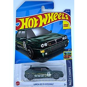 Hot Wheels 2022 - Lancia Delta INTEGRALE - Green - Rally Champs - 3/5