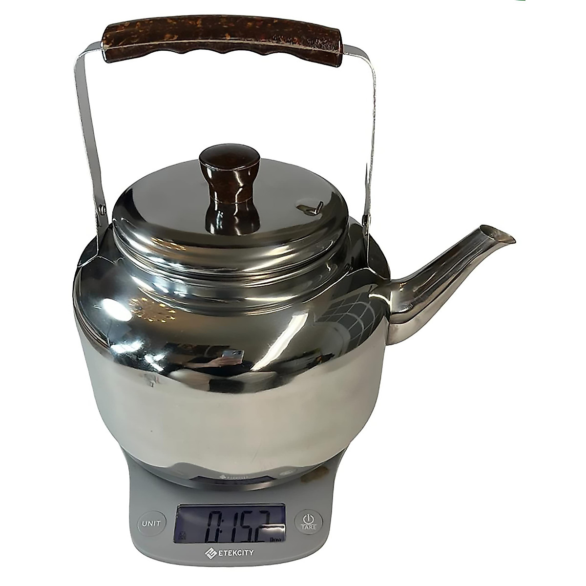 Chandler 3.12 Liter Tea Pot, Vintage Tea Kettle - 4mm Stainless Steel Pot - Hard to Dent | Ergonomic Handle with a Cool Grip | Portable Tea Kettle For Camping (Silver Colour, 3.12 L)