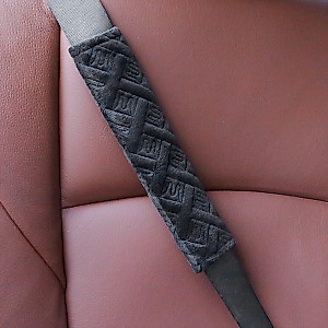 2 Pack Car Seat Belt Pads Cover, Universal Comfort Seatbelt Pad, Seat Belt Shoulder Strap Covers Harness Pad to Protect Neck and Shoulder from The Seat Belt Rubbing, Car Interior Accessories (Black)