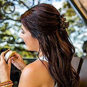 TELETIES - Medium Hair Clip - Strong Grip, Bendable Teeth, Comfortable Curved Design - Ideal for Medium-Thick Hair - For All Hair Textures - Tortoise