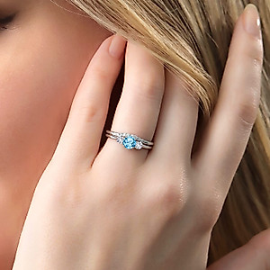 10K White Gold Swiss Blue Topaz and White Created Sapphire and White Lab Grown Diamond 3-Stone Bridal Engagement Wedding Ring Set For Women (0.88 Cttw, Gemstone November Birthstone, Round 5MM, Size 7)