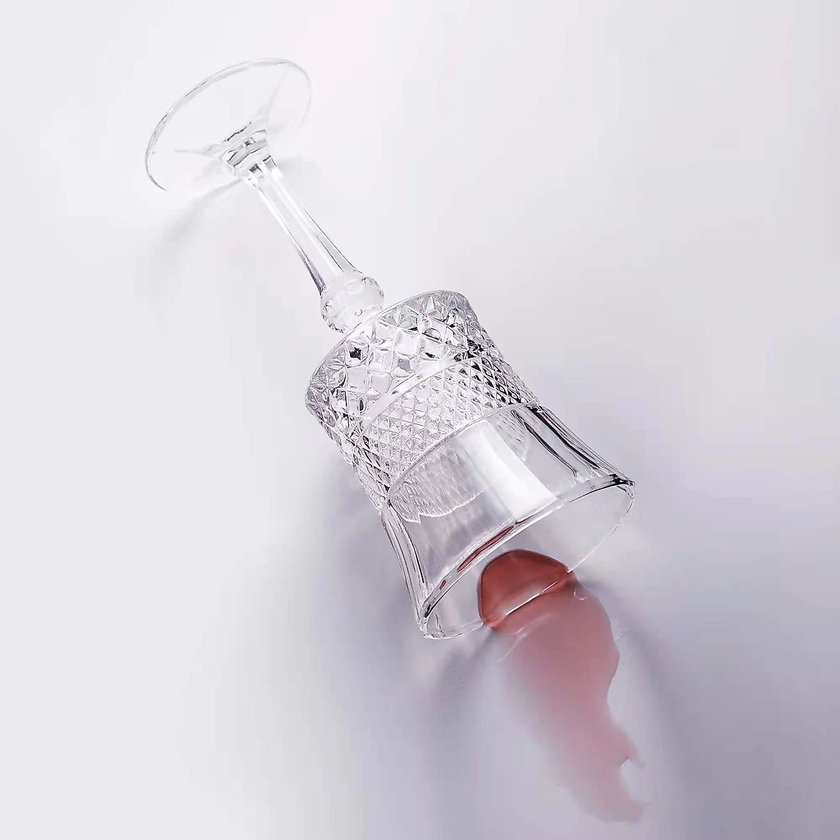 Paysky Wine Glasses Set of 2, Crystal Carving Wine Glass,Elegant Carving Design and Luxury Gift Box is Unique Red Wine Glass Gift for Women or Men 10oz