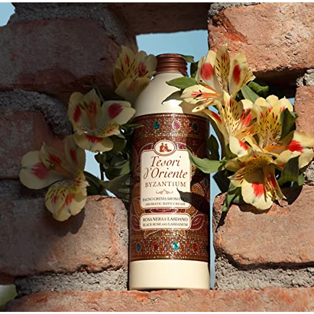 Tesori d’Oriente Bubble Bath for Women, Foaming Bath, Bath Bubbles for Women Relaxing, Luxurious Body Wash for Women & Skin Care- 500 Ml-16.91 us Fl Oz- [Italian Import ]-(Byzantium)